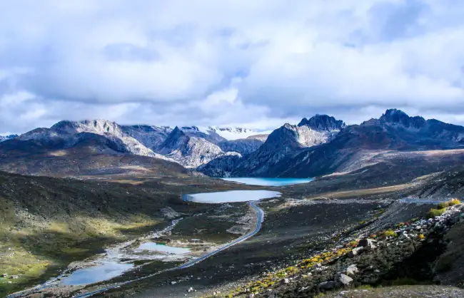 Haizi Mountain Scenic Area: A Stone Wonderland in Sichuan