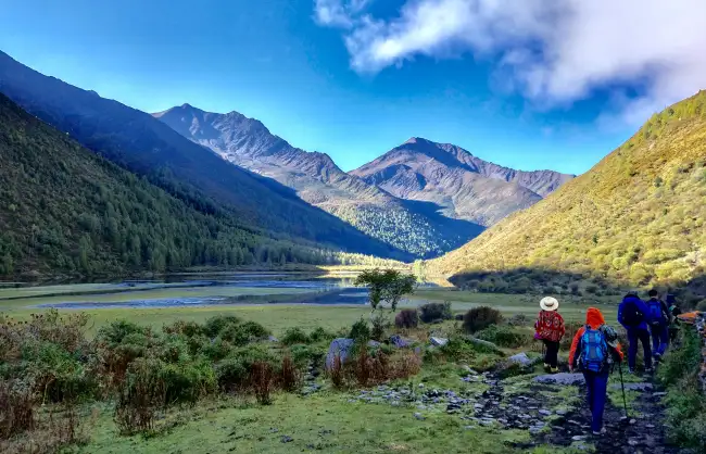 Haizi Valley of Mount Siguniang: What to See and Do