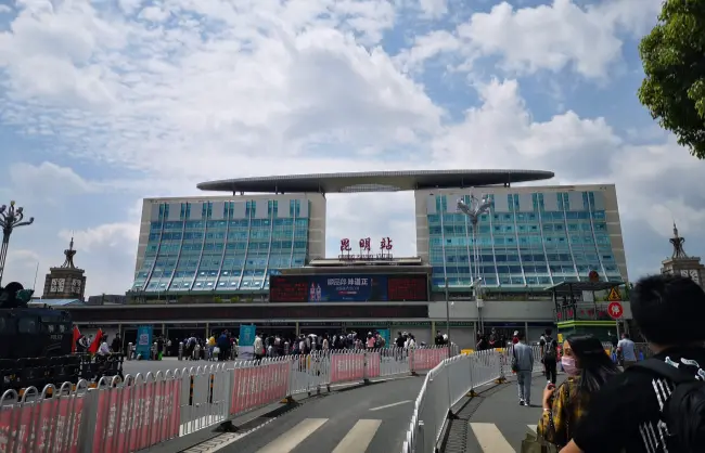 Kunming Transportation Guide - How to Get to & Around