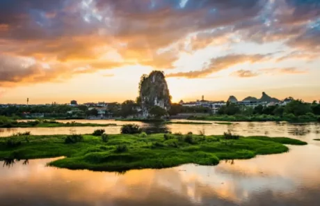 Top 10 Guilin Mountains with Amazing Karst Landscapes