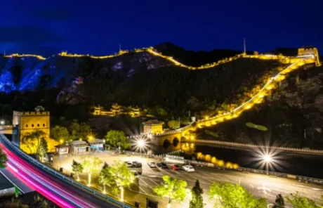 How Long Is the Great Wall of China? (Facts & Figures)