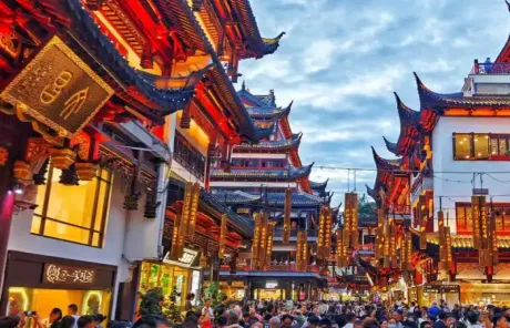 Yuyuan Bazaar Shanghai: Food, Shopping & Travel Guide