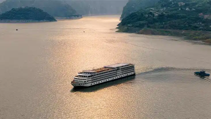 6 Days Yangtze River Cruise Tour from Chongqing to Wuhan